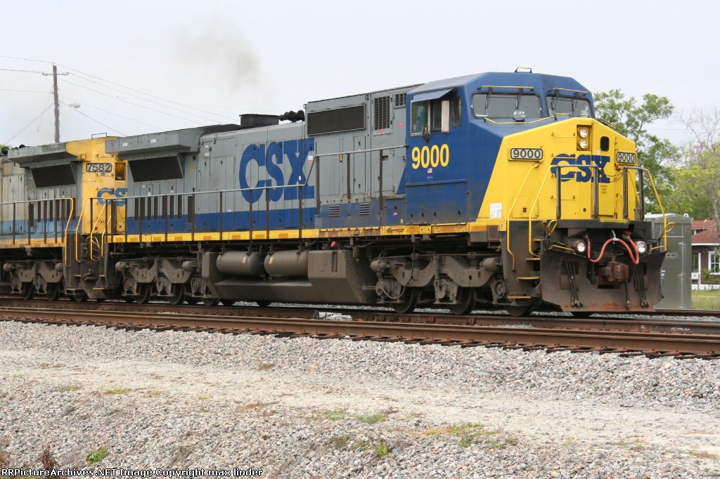 CSX 9000